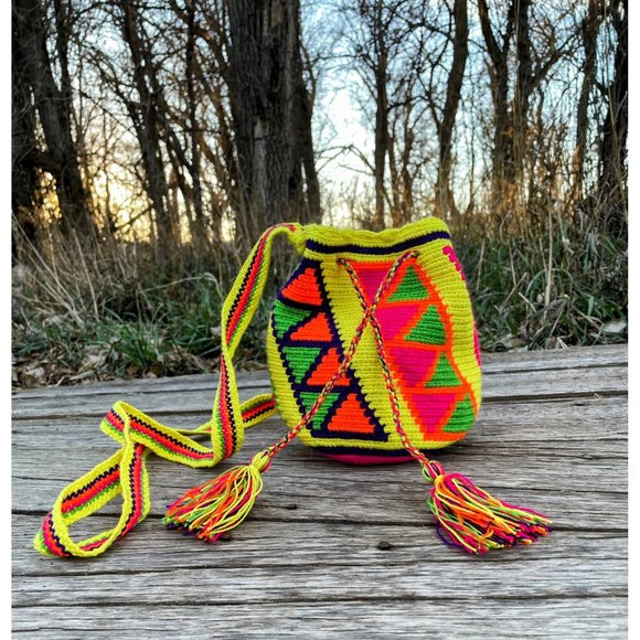 unbranded | Bags | Vintage Mini Wayuu Colombia Mochila Bucket Bag Purse ...